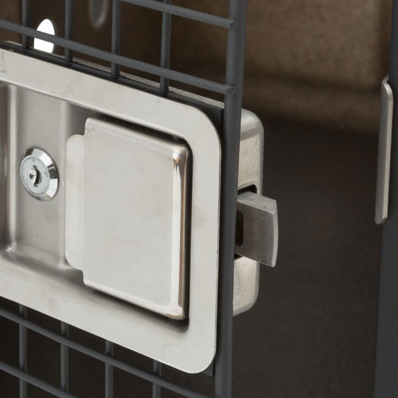 MOPIX - Kennebac Kennel Latch Detail.