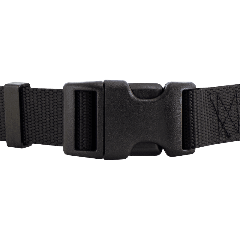 MOPIX - Quick Dawg Nylon Collar Front Buckle Detail.