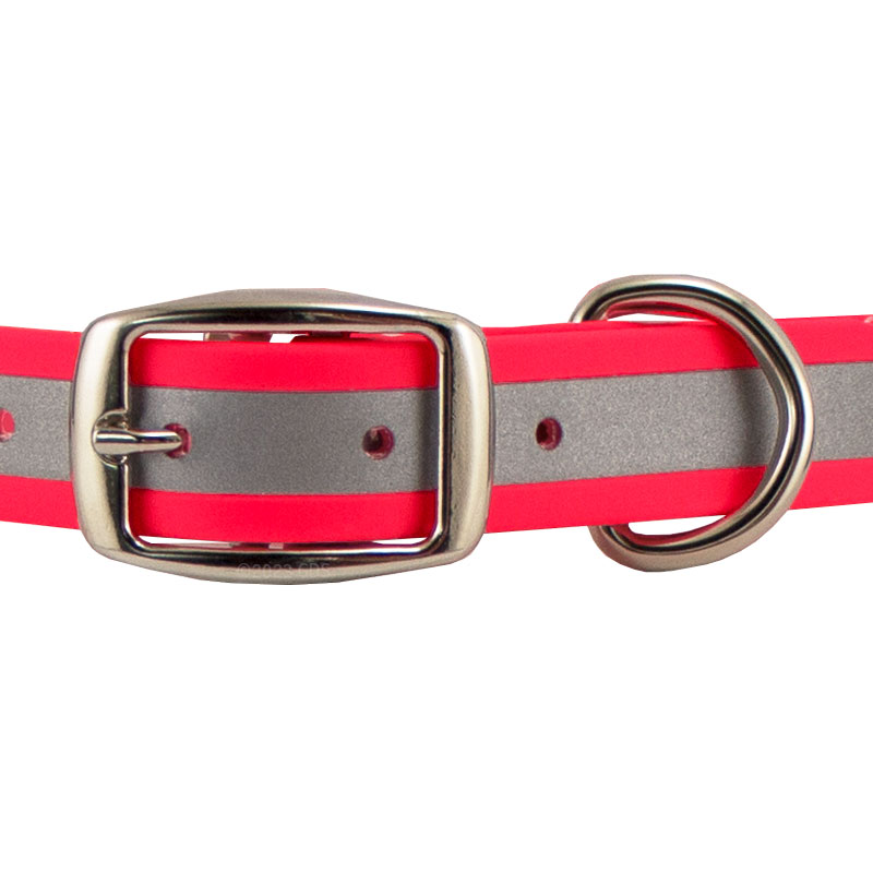 MOPIX - Reflective Biothane Center Ring Collar Buckle Front Detail.