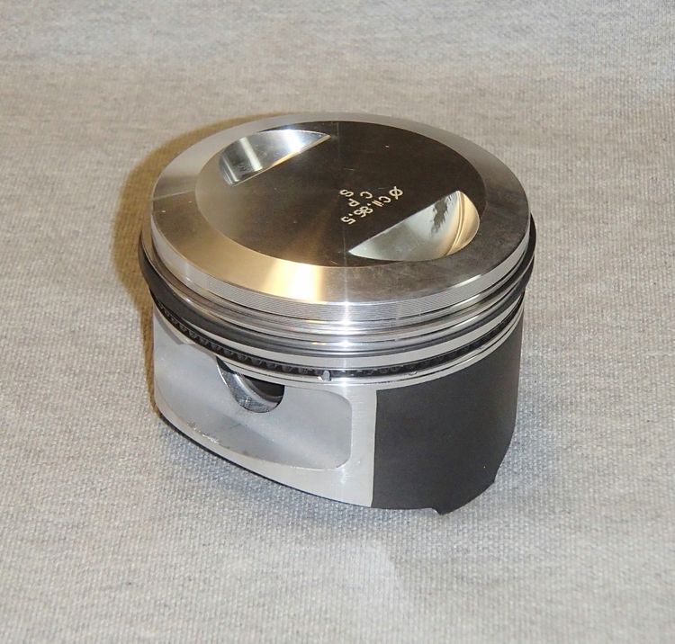Ducati Forged Alloy 450cc Piston Kit, 20 & 22mm Wrist Pins