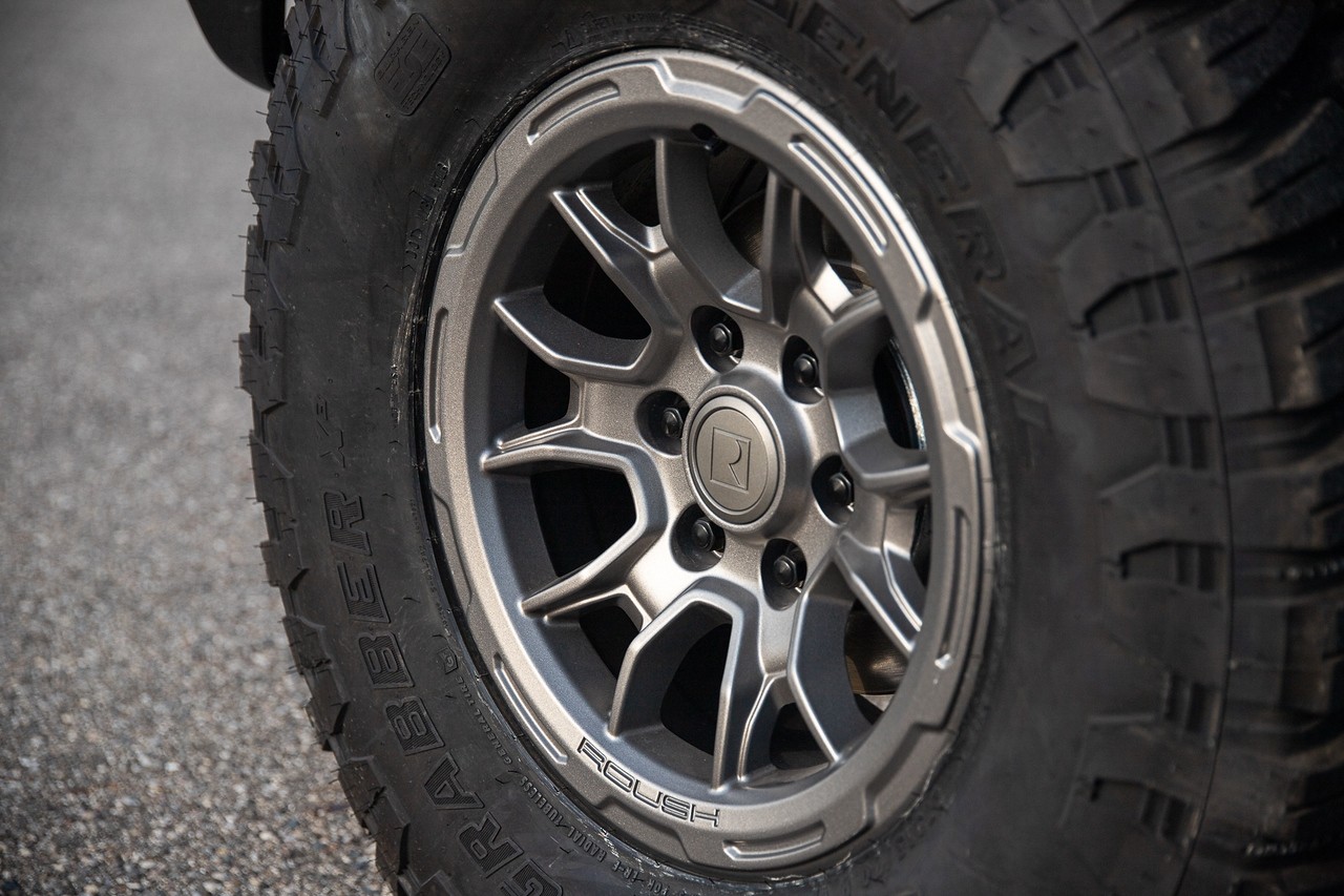 Roush Performance Wheels - 2021-2024 Ford Bronco 17" x 9 Iridium Grey ...