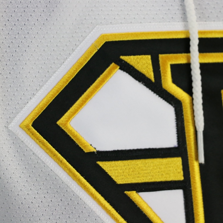 Custom Hockey Crests | Tackle Twill Applique Crests | AK Hockey Embroidery