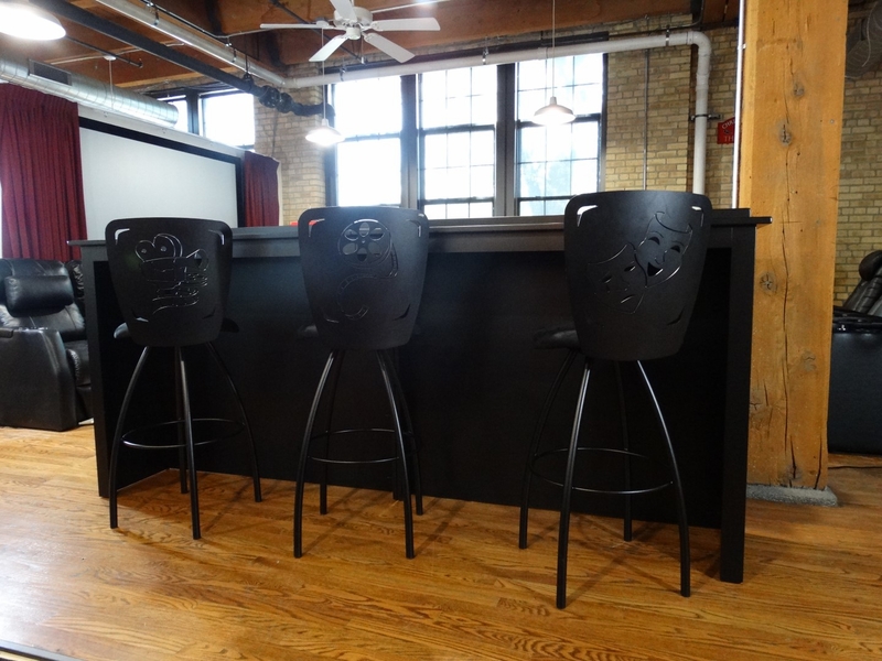 HT Design Home Theater Bar for Back Row