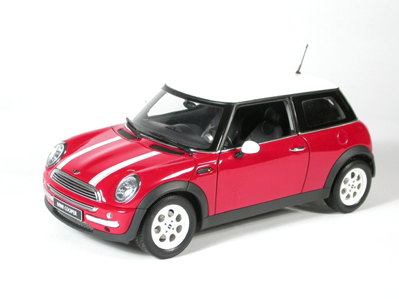 2003 Mini Cooper diecast model car 1:18 scale die cast by AUTOart - Red ...