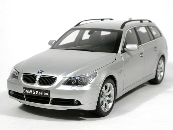 2005 BMW 545i Touring Wagen diecast model car 1:18 scale die cast from ...