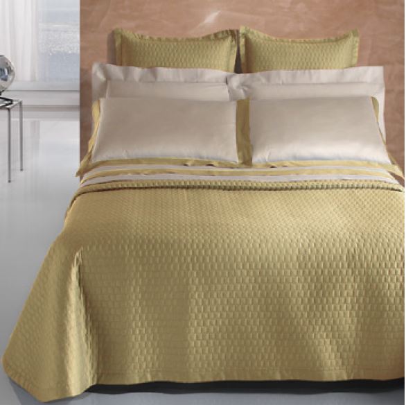 Vienna Cotton Sateen Quilted Coverlet | Aiko Luxury Linens