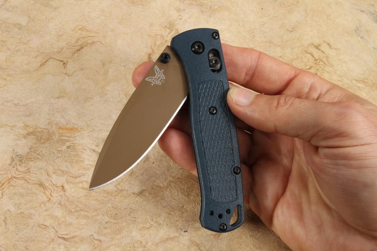Benchmade 535FE-05 Bugout - Axis Lock - Crater Blue & FDE + Free Shipping