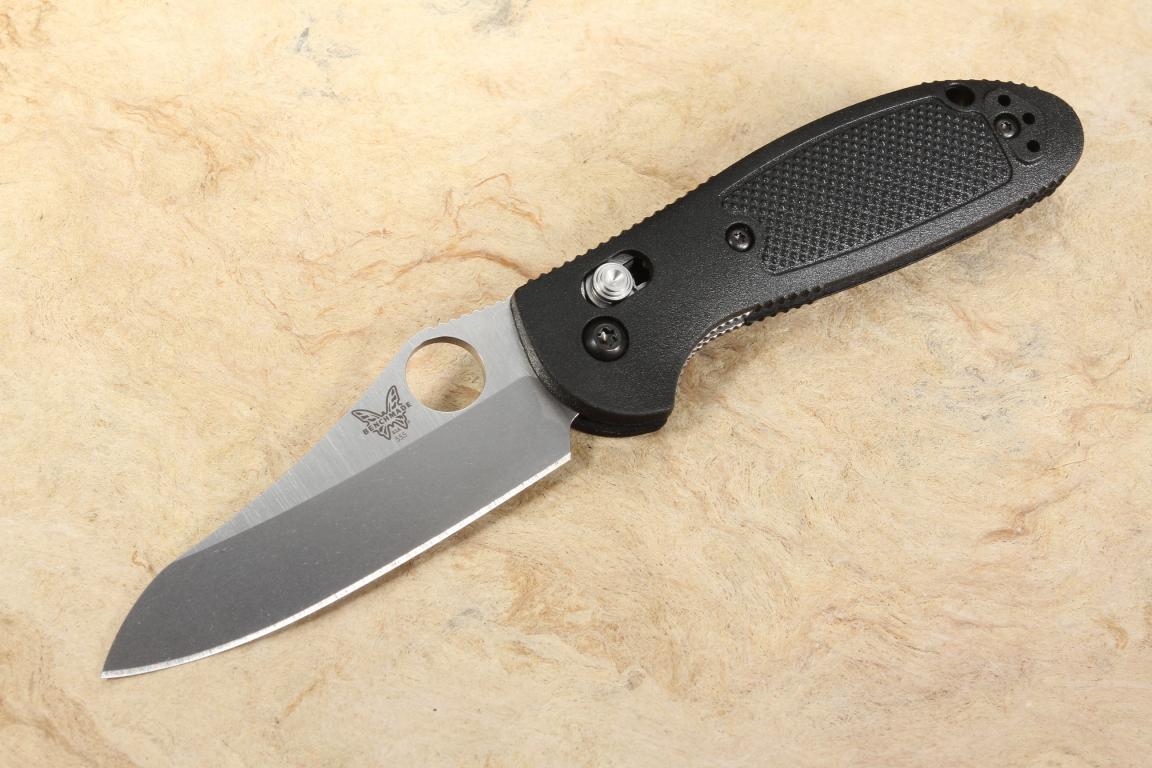 Benchmade Mini Griptilian 555 S30V Spyderco Hole