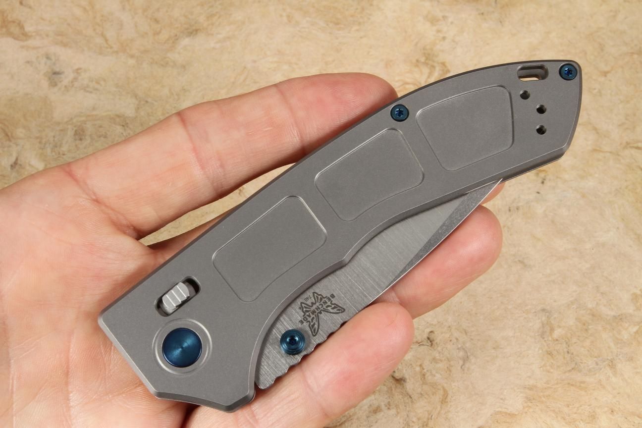 Benchmade 748 Narrows - Bohler M390 Steel + Free Shipping