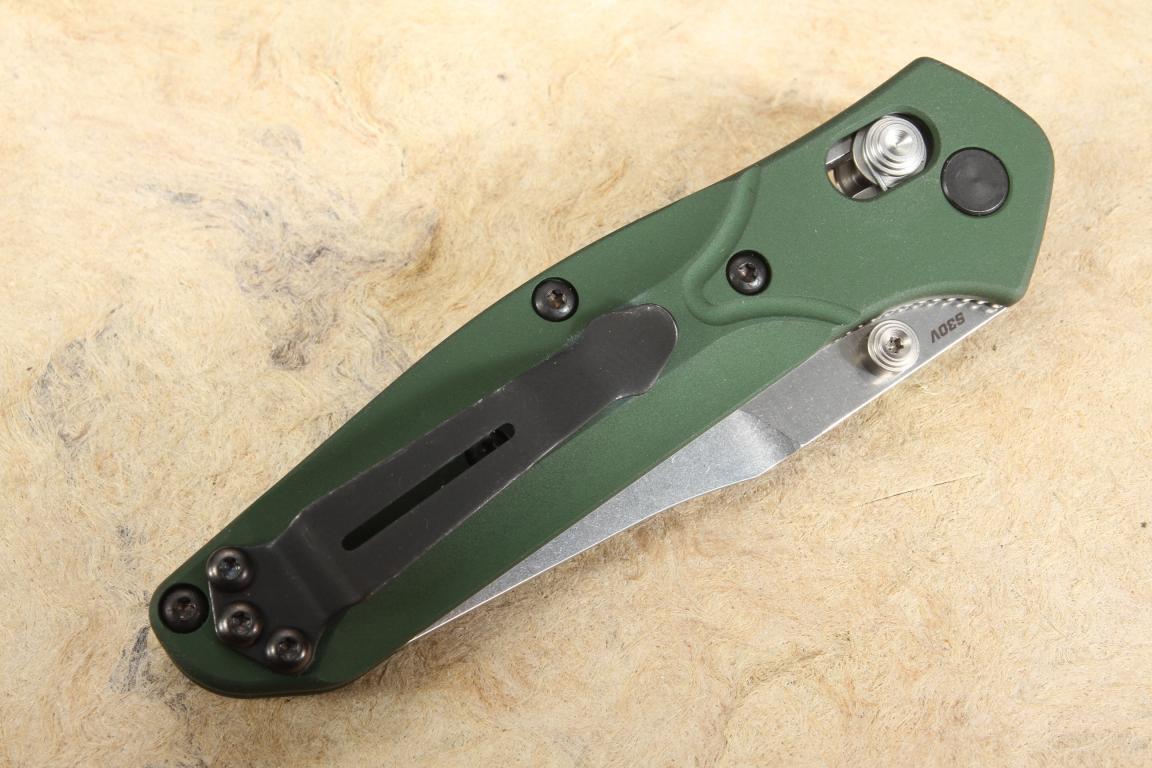 Benchmade 945 Mini Osborne w Axis Lock + Best Price