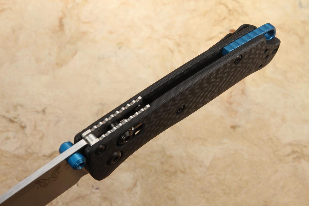 Benchmade 533-3 Mini Bugout - Carbon Fiber - Axis Lock - S90V Steel ...