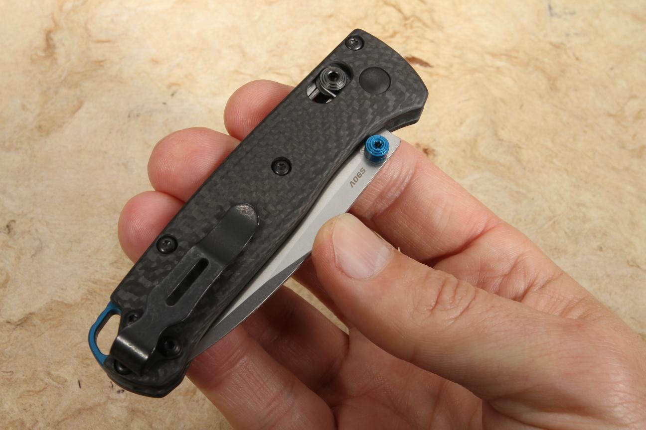 Benchmade 533-3 Mini Bugout - Carbon Fiber - Axis Lock - S90V Steel ...