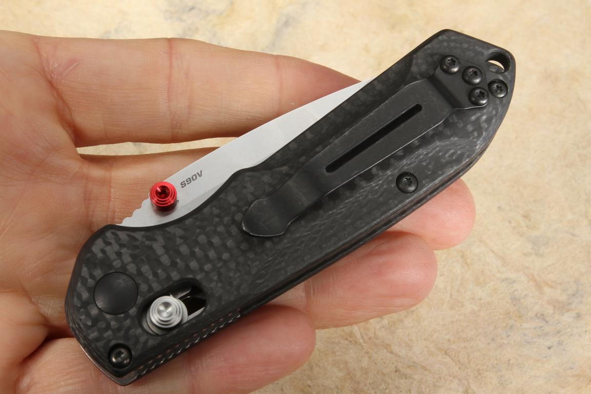Benchmade Mini Freek Carbon Fiber Axis Lock 565-1