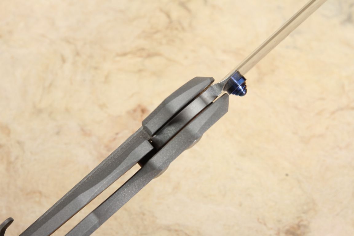 Chris Reeve Knives Large Sebenza 31 Drop Point - MagnaCut + Free Shipping