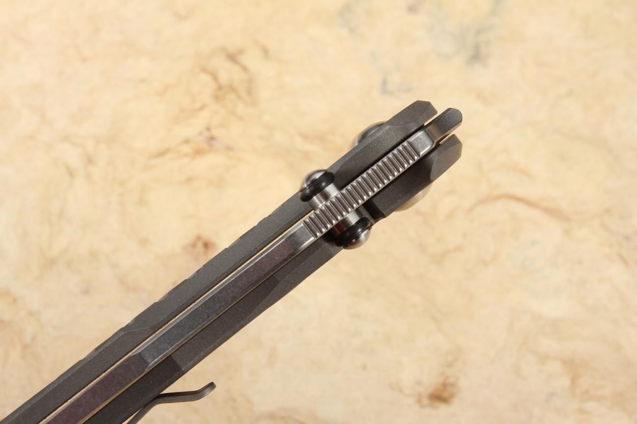 Chris Reeve Left Hand Umnumzaan Tanto - MagnaCut Steel Folding Knife ...