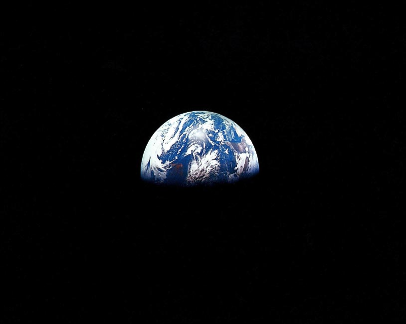 Earthrise Apollo 8 1968