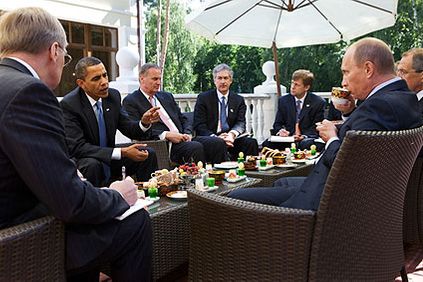 President Obama at Breakfast Meeting with Putin in Russia Photo Print ...