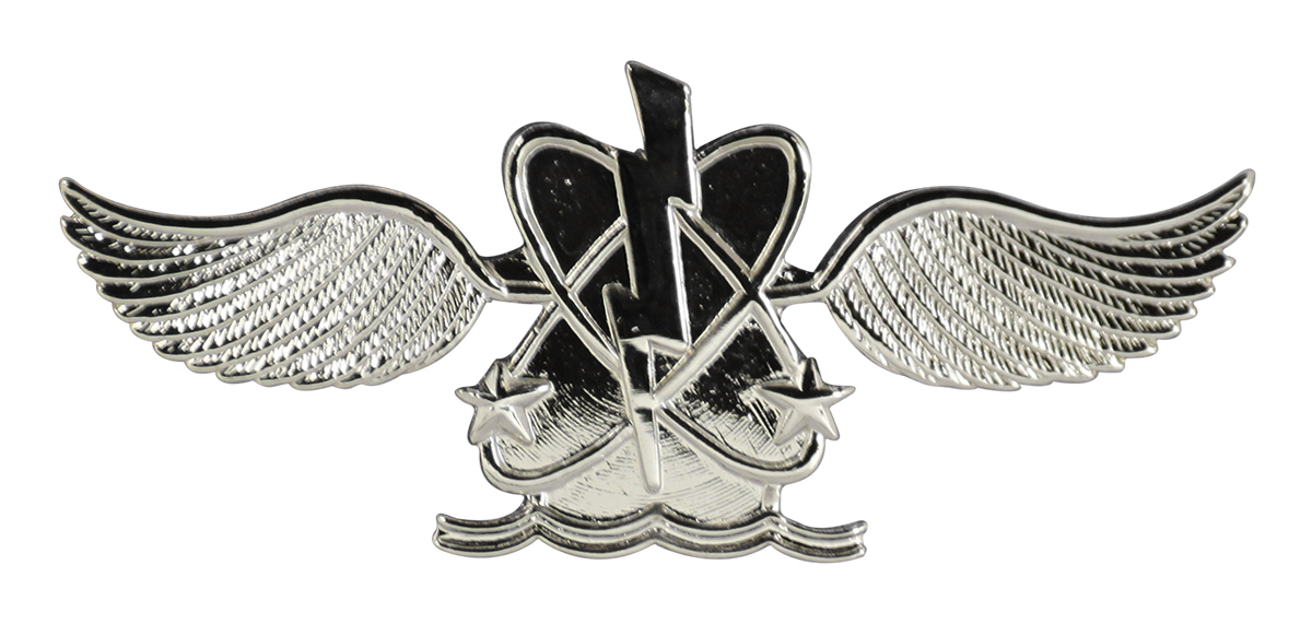 NAVY ANTISUBMARINE WARFARE ( AW ) OPERATOR CAP PIN
