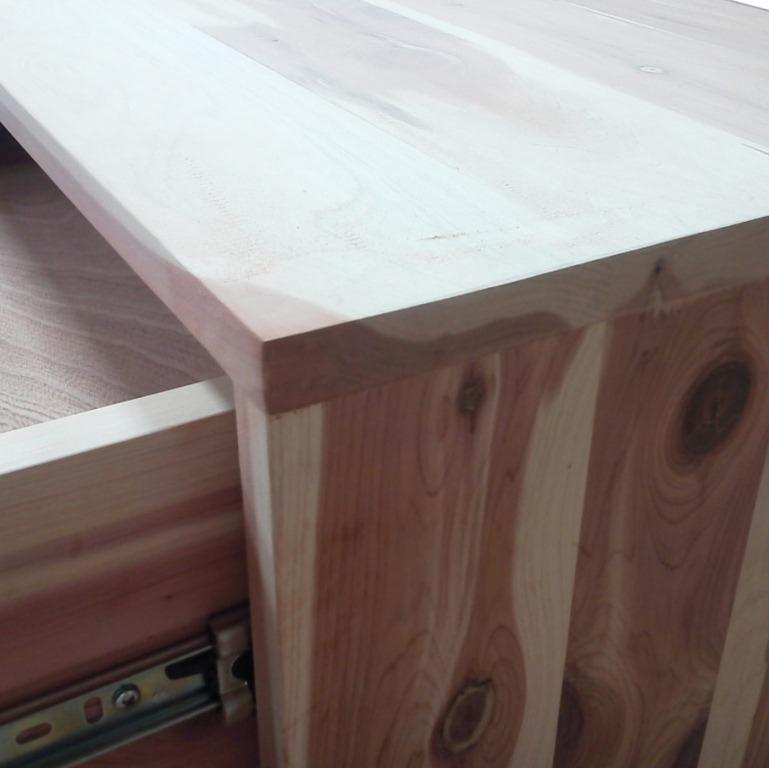 14" Box with 1 Aromatic Cedar Drawers - CedarwoodFurniture.com