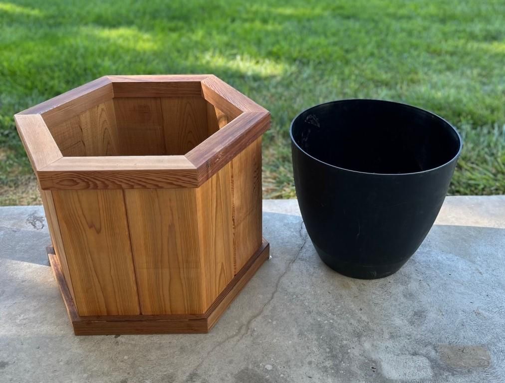 Octagonal Cedar Planter