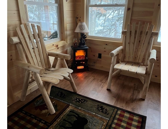 Cedar Wood Log-Style Lounge Chair