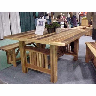Cedar Wood and Pine Wood Picnic Tables and Dining Tables