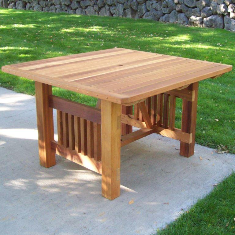 Cedar Wood Villa Dining Table – 4 Feet or 5 Feet