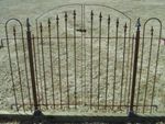 1.5" Steel Post w/ Forged Iron Shoe For 3ft Metal Fence & Gates