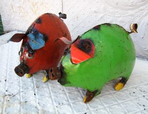 10" Medium Recycled Metal Pig Statue