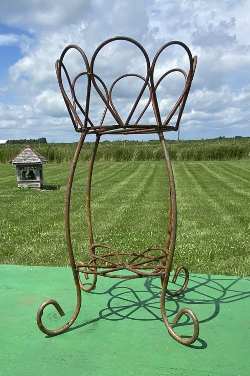 19.5" Wrought Iron Small Plant Stand Decorative Container