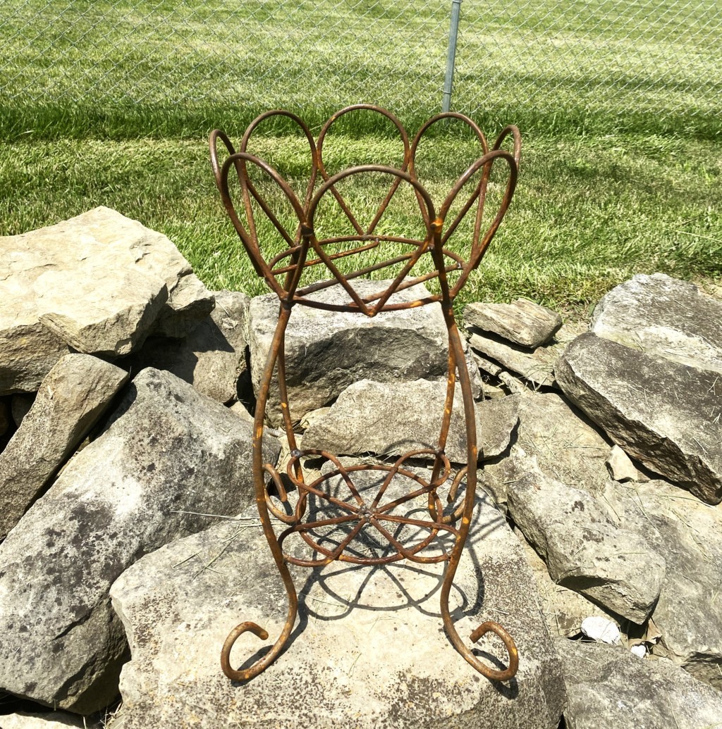19.5" Wrought Iron Small Plant Stand Decorative Container