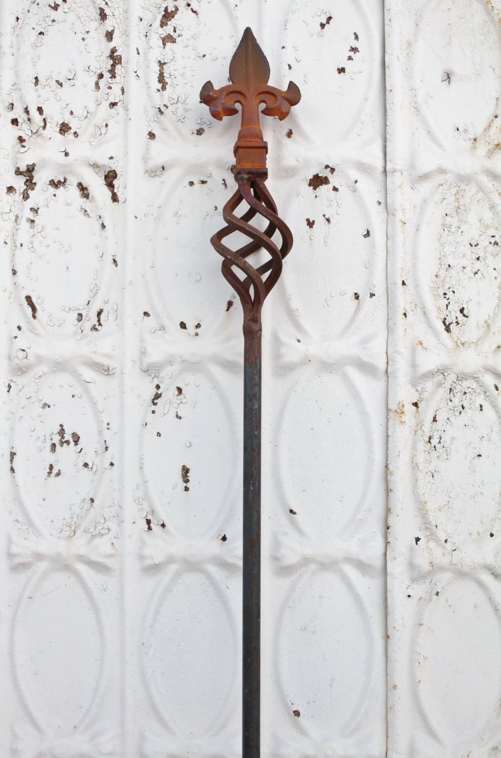 2 Metal Garden Stakes Cast iron Finial Plant Supports
