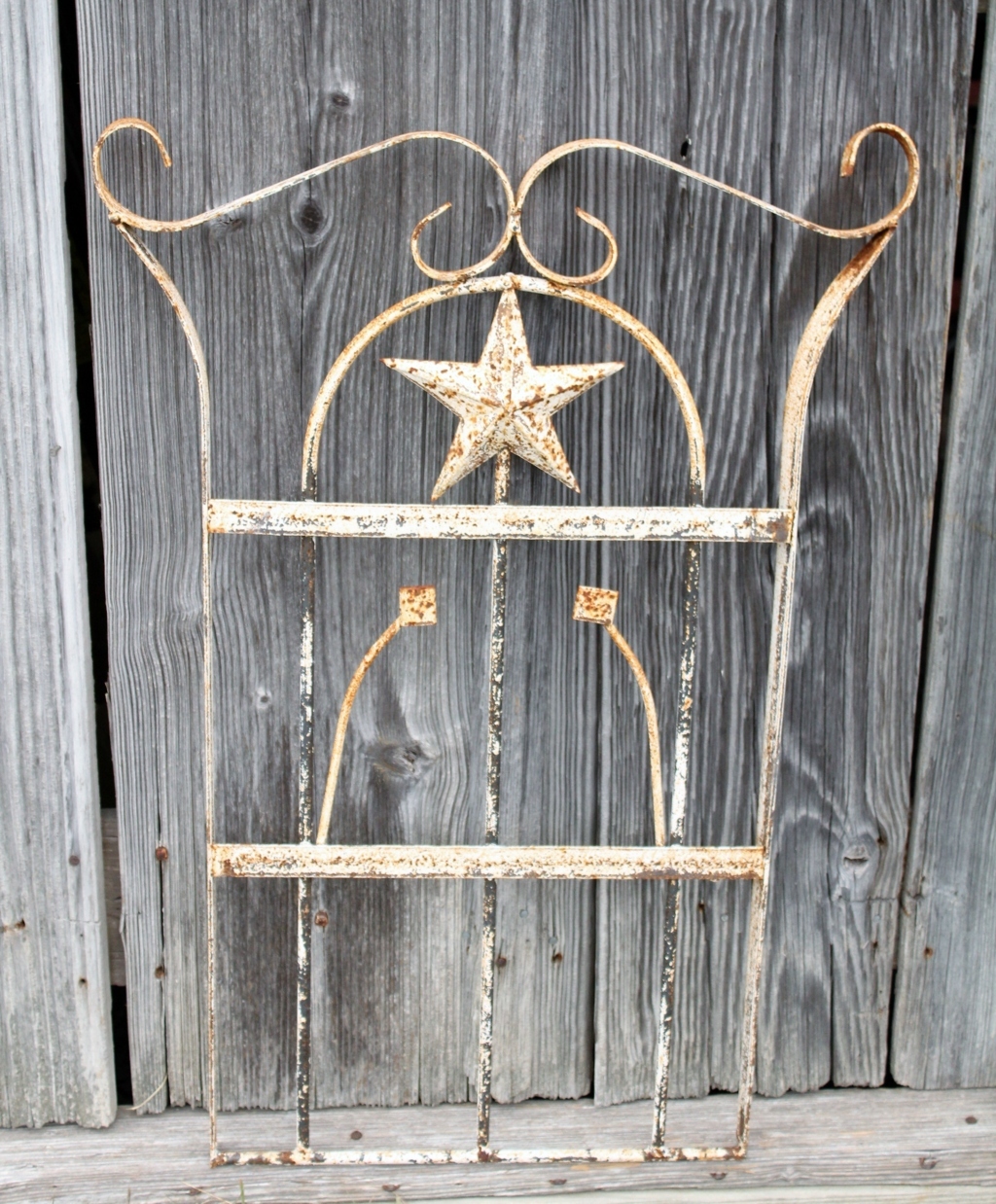 22" Chase Wrought Iron Star Wall Hanging