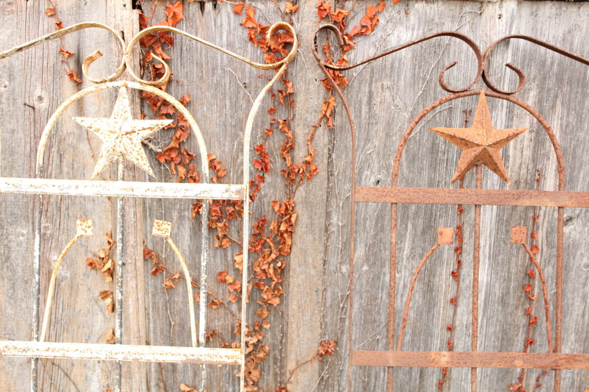 22" Chase Wrought Iron Star Wall Hanging