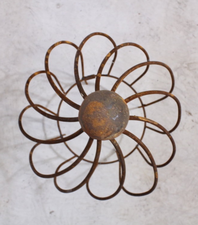 27" Wrought Iron Beatrice Ball Topiary Metal Plant Support