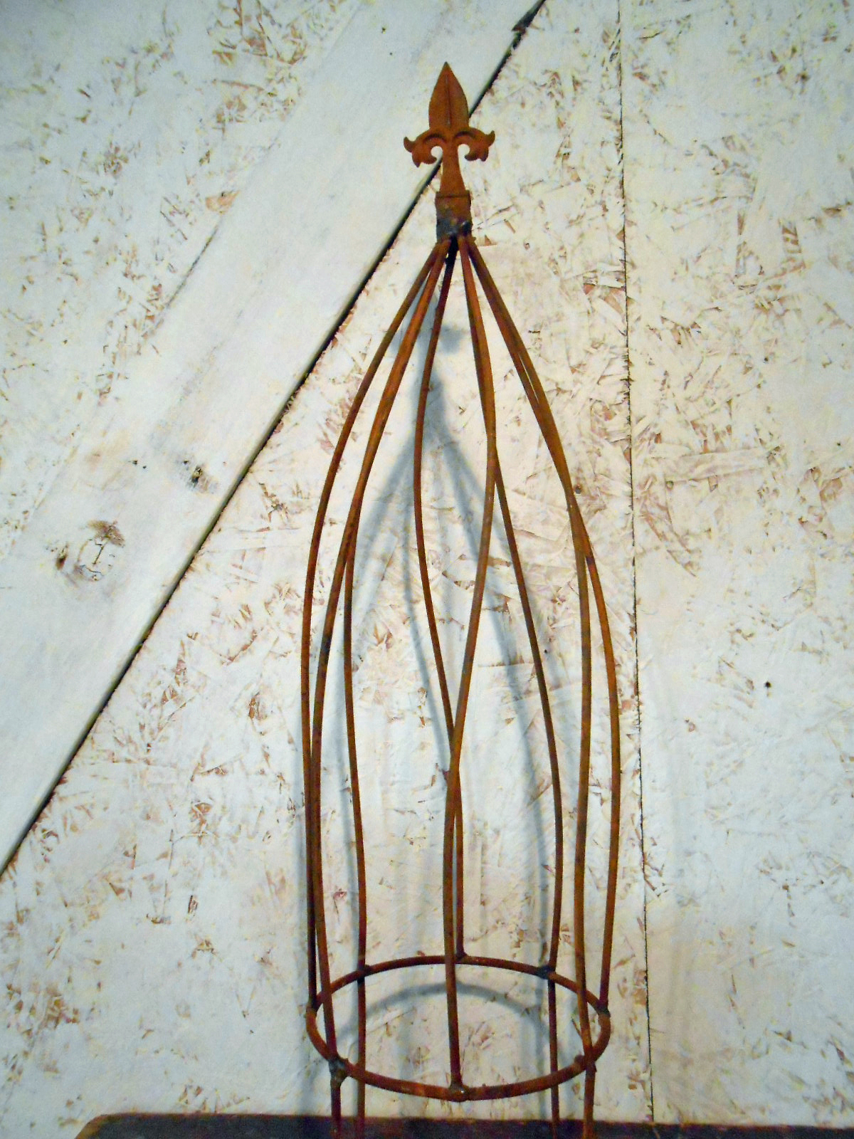 25" Wrought Iron Twist Obelisk Trellis - Garden