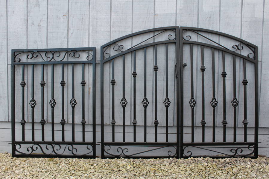 Custom Wrought Iron Entry Gates for Sale | A Rustic Garden