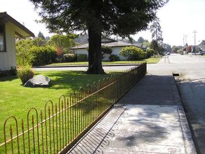 3' tall interlocking fence