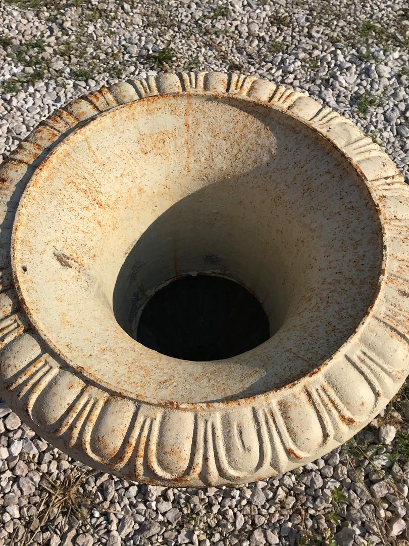 30" Cast Iron Cassandra Urn Decorative Containers