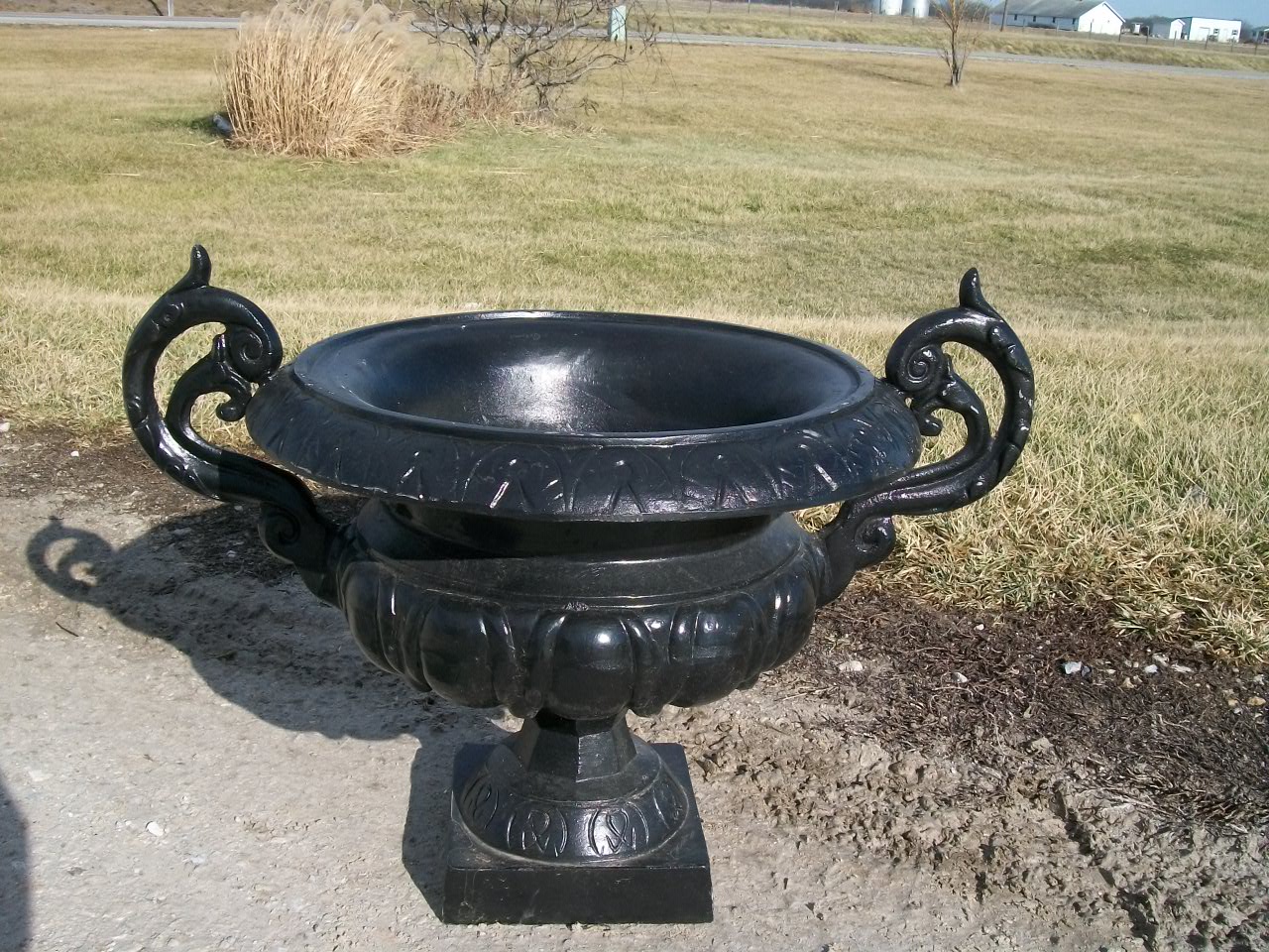 30" Wide Lancaster Cast Aluminum Urn With Handles