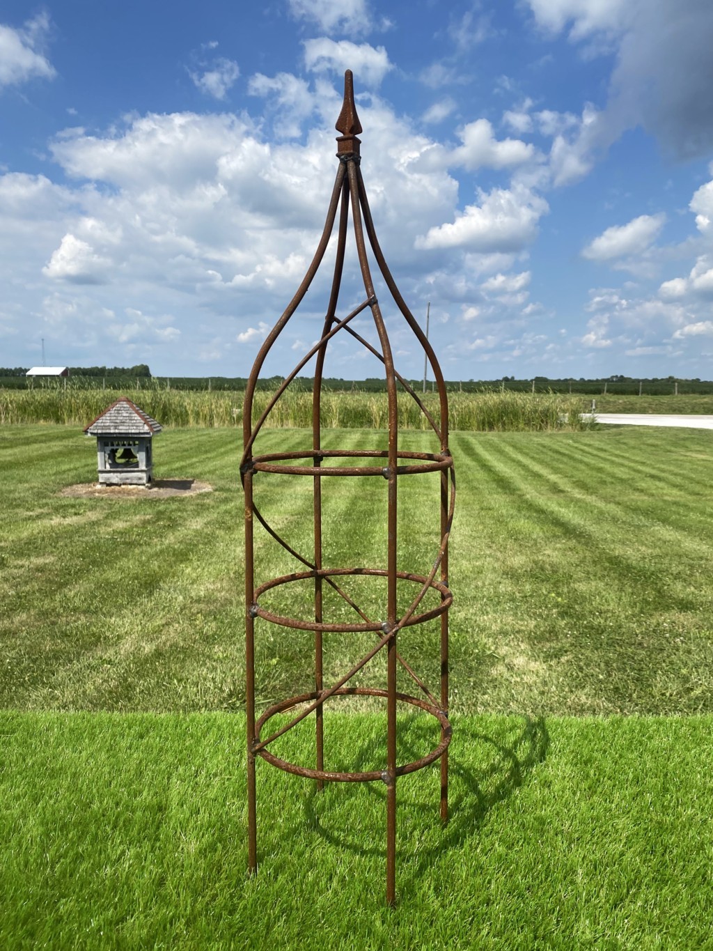 32" Wrought Iron Garden Obelisk - Rose Topiary