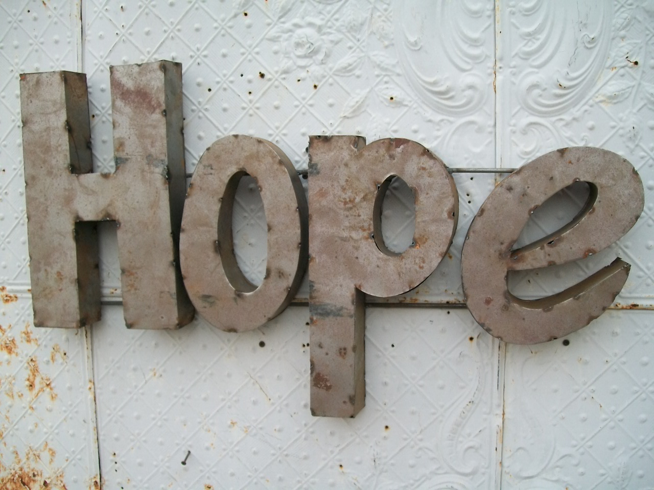 32" Rustic Metal 3-D Sign - Hope