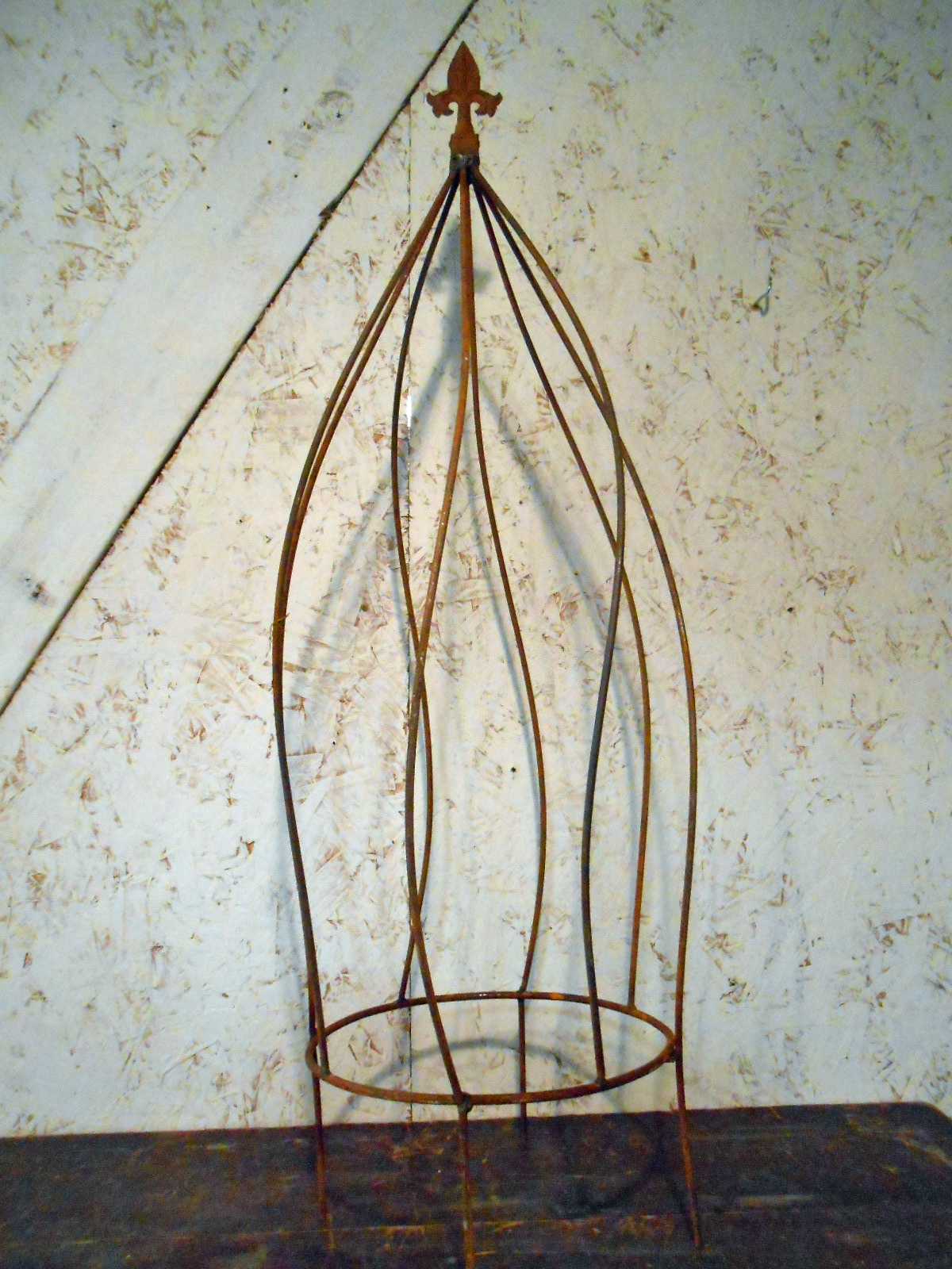 32" Wrought Iron Twist Obelisk Trellis - Flower Garden