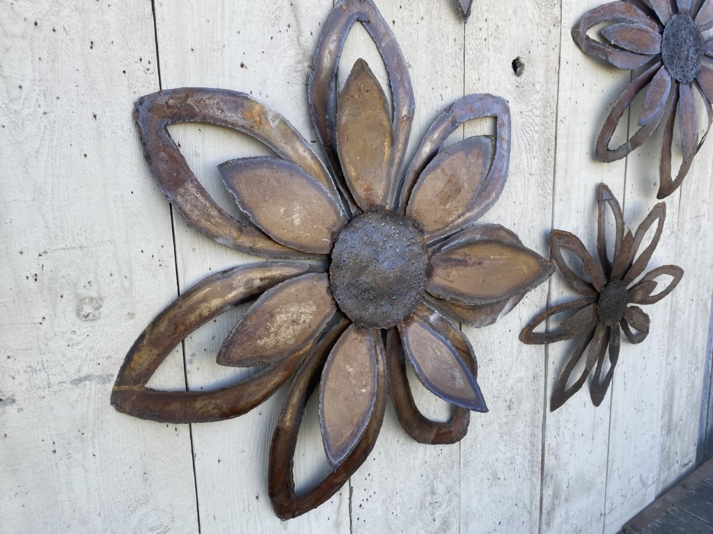 Extra Large 35" Rusty Metal Flower Decorative Wall Decoration
