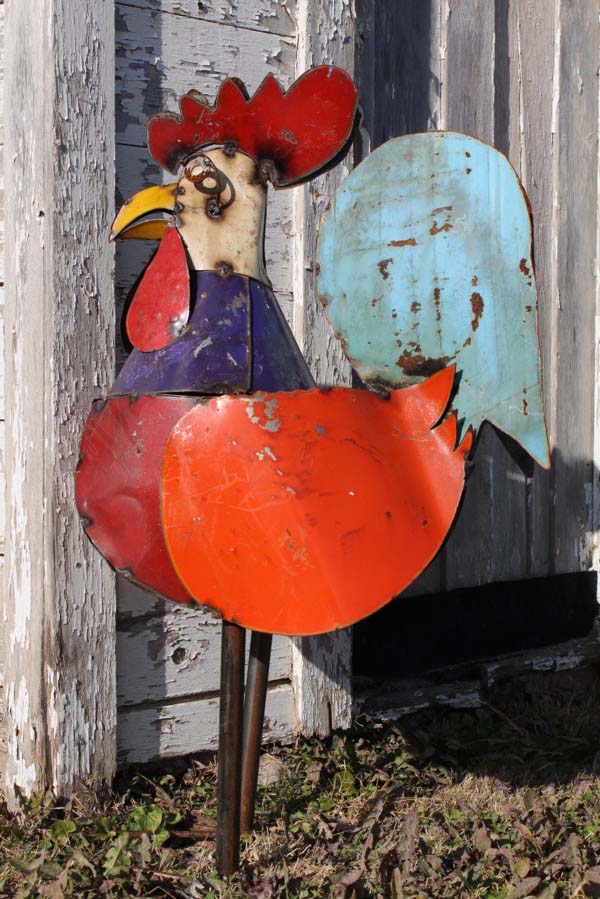 39" Ronnie Rooster Lawn Decor - Big Metal Chicken