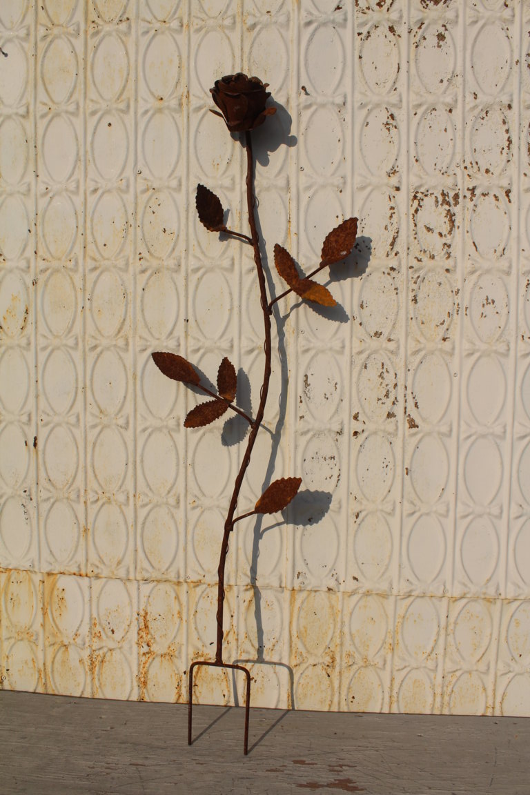 43" Metal Single Rose Flower Stake Garden Accents Yard Decoration