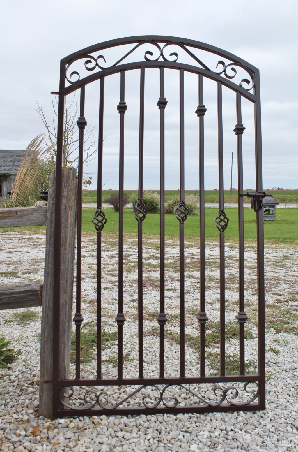 60" x 48" Decorative Donovan Iron Gate