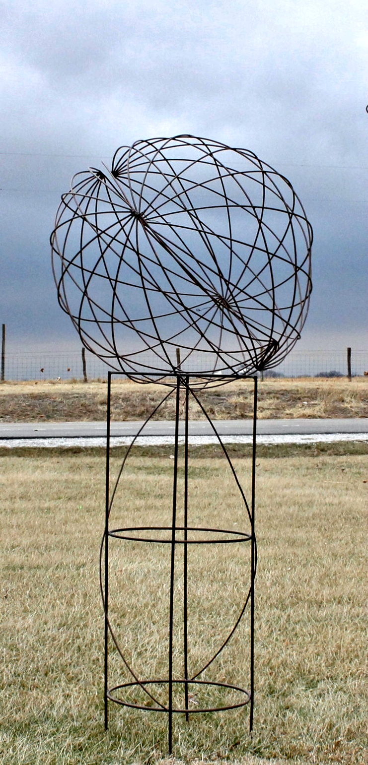 89" Tall Medium Garden Sphere Tower Structure - Topiary Frame