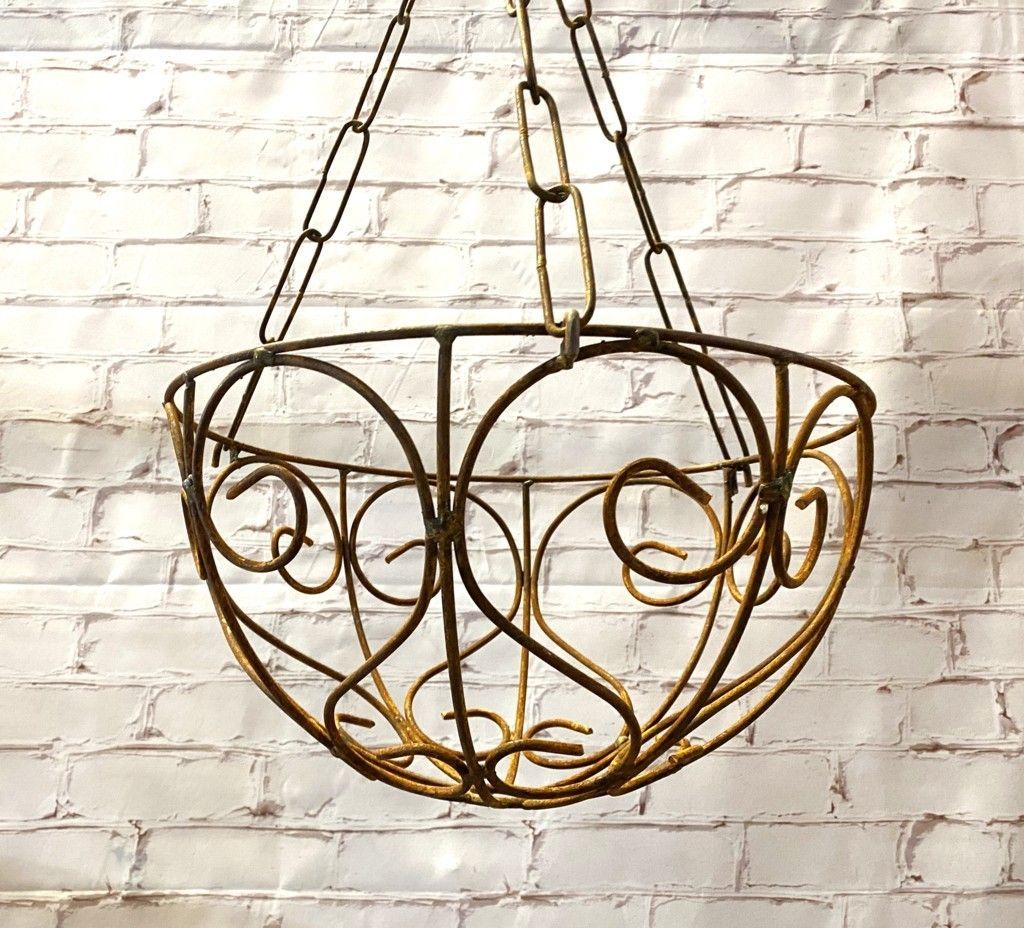 Wrought Iron 16" Hanging Basket- Curly with Chain