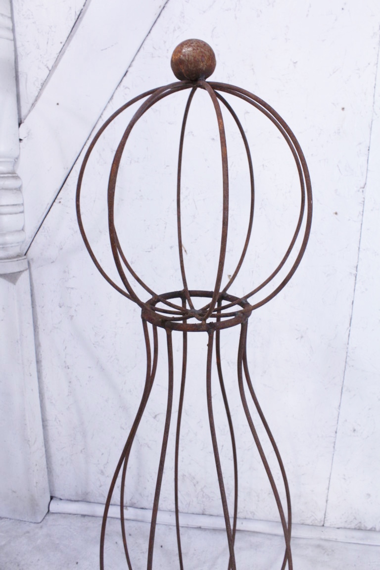 38" Bonnie Ball Top Topiary Trellis - Flower and Vine Support